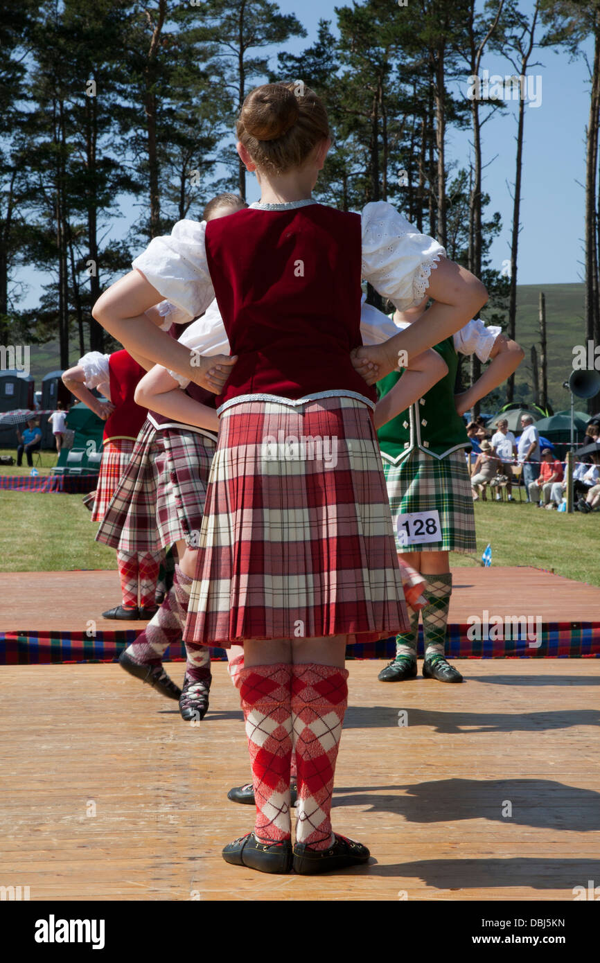 Highland reel dancers, kilt, dancing, national, plaid, skirt, culture ...