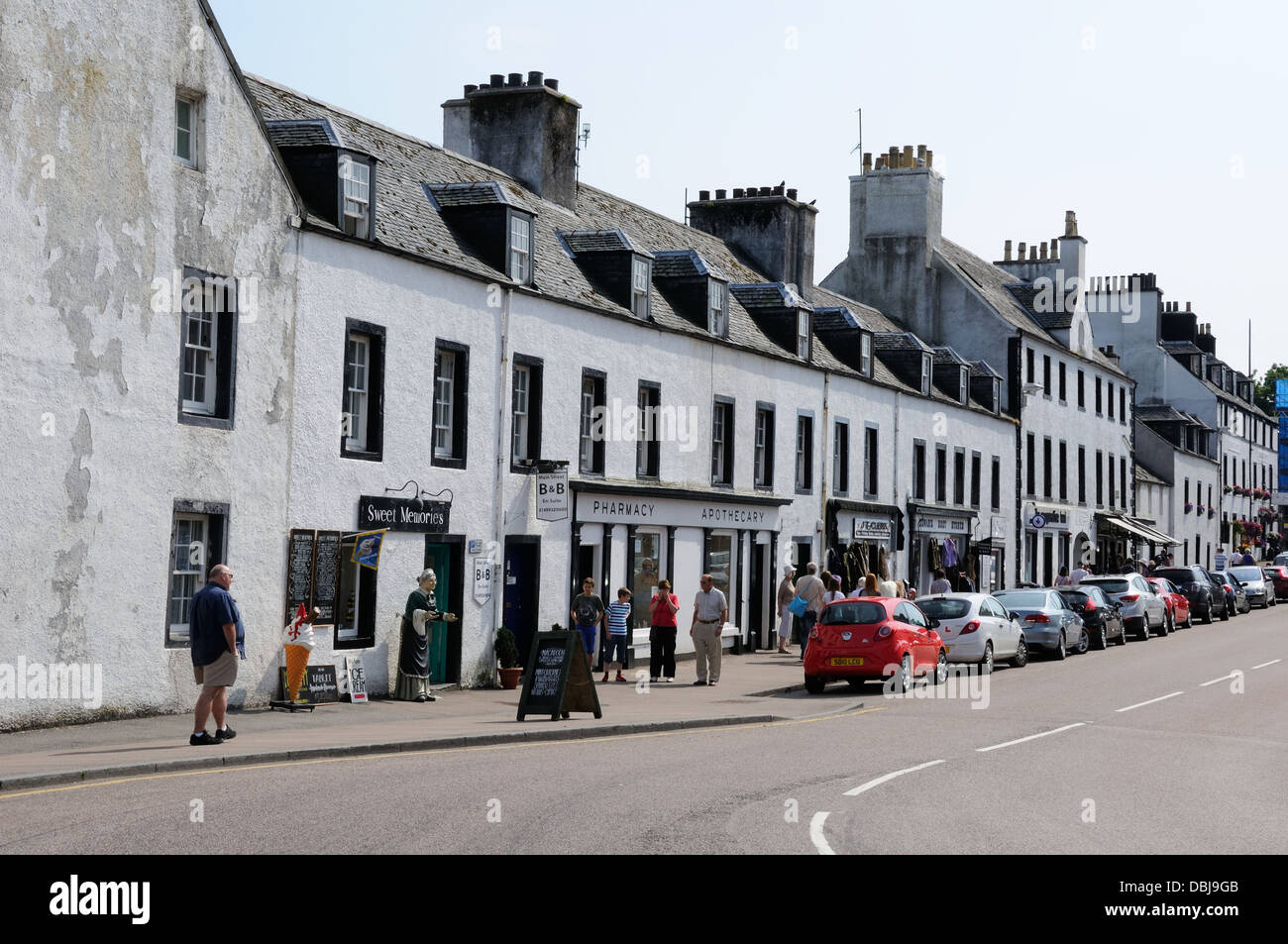 Main street inveraray hi-res stock photography and images - Alamy