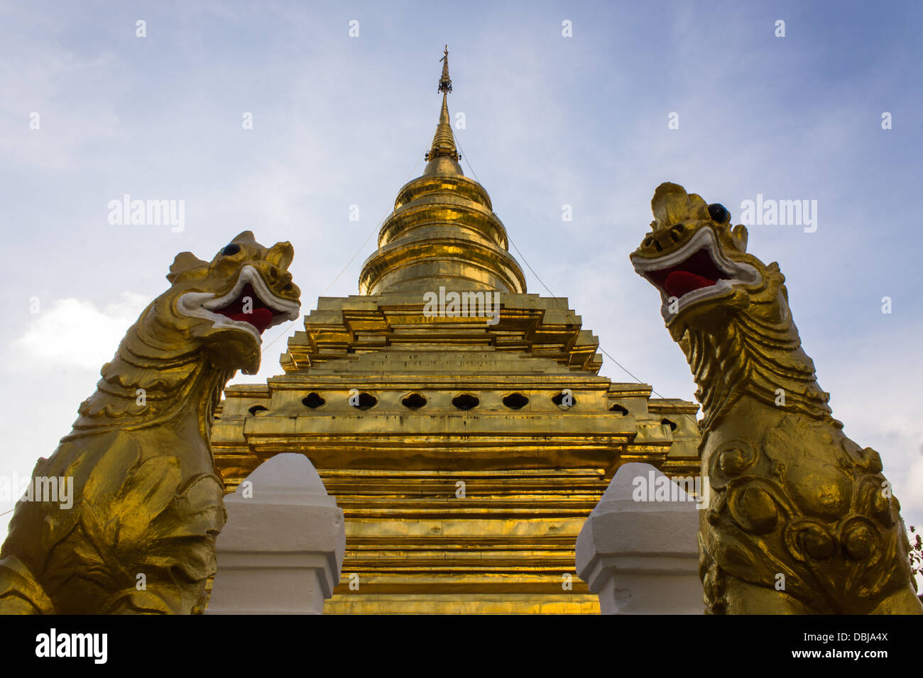 Chomthong hi-res stock photography and images - Alamy