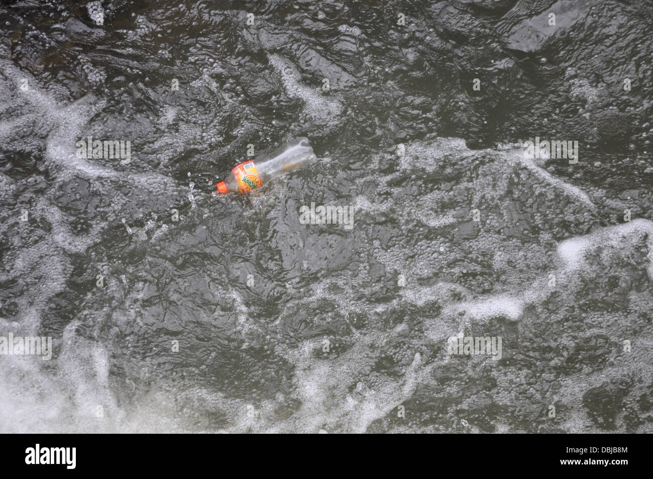 Plastic pollution india hi-res stock photography and images - Alamy