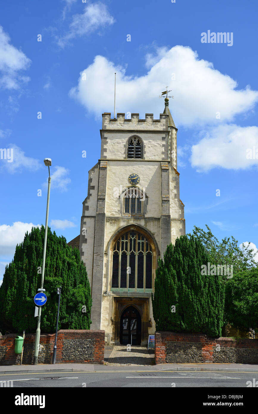 Towers of town parish church hi-res stock photography and images - Alamy