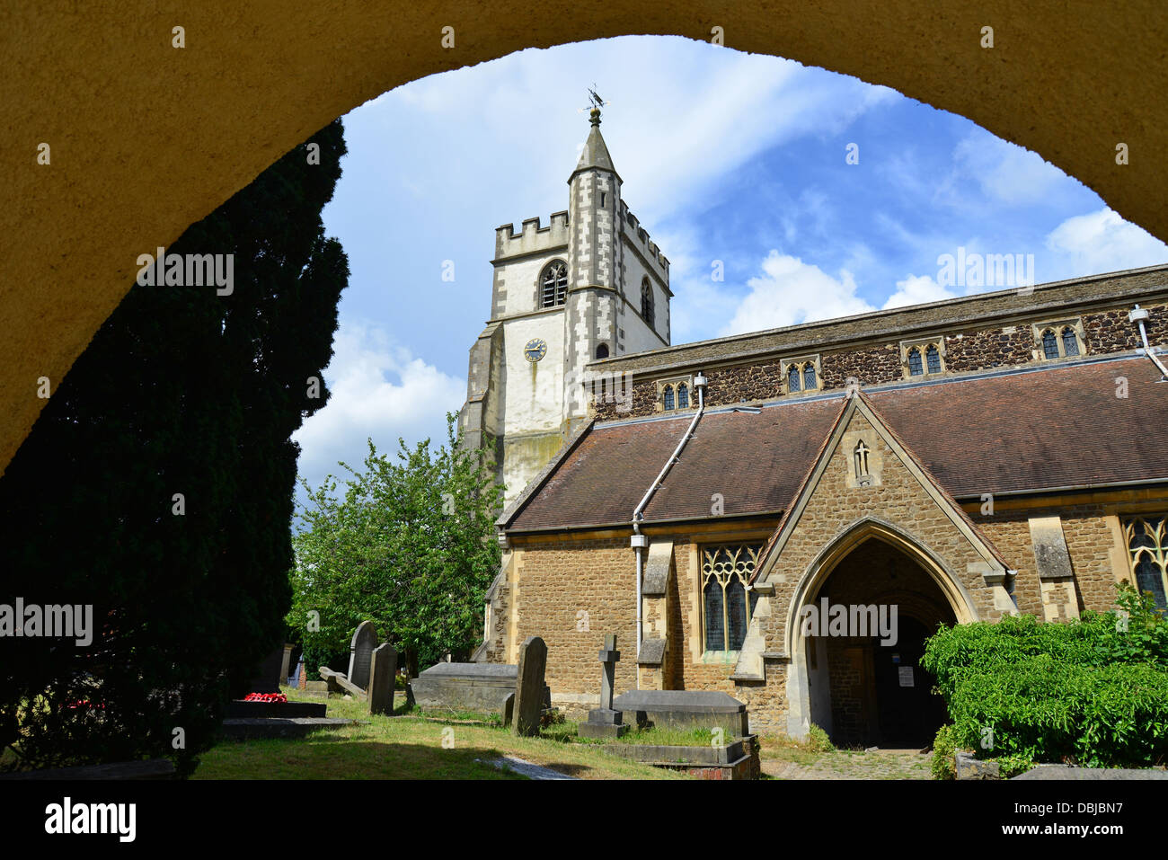 Church gate berkshire hi-res stock photography and images - Alamy