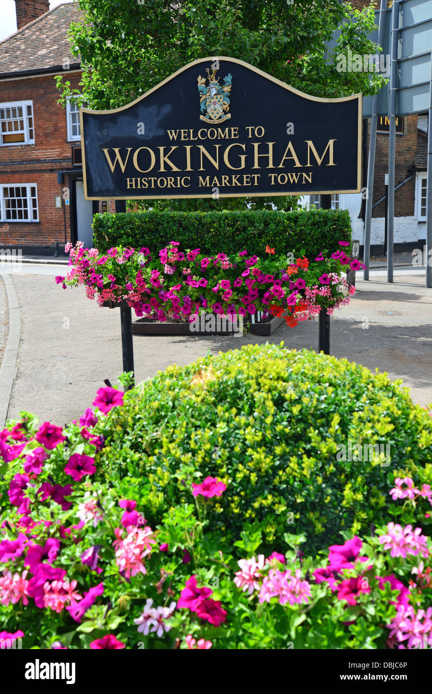 Welcome to england sign hi-res stock photography and images - Alamy