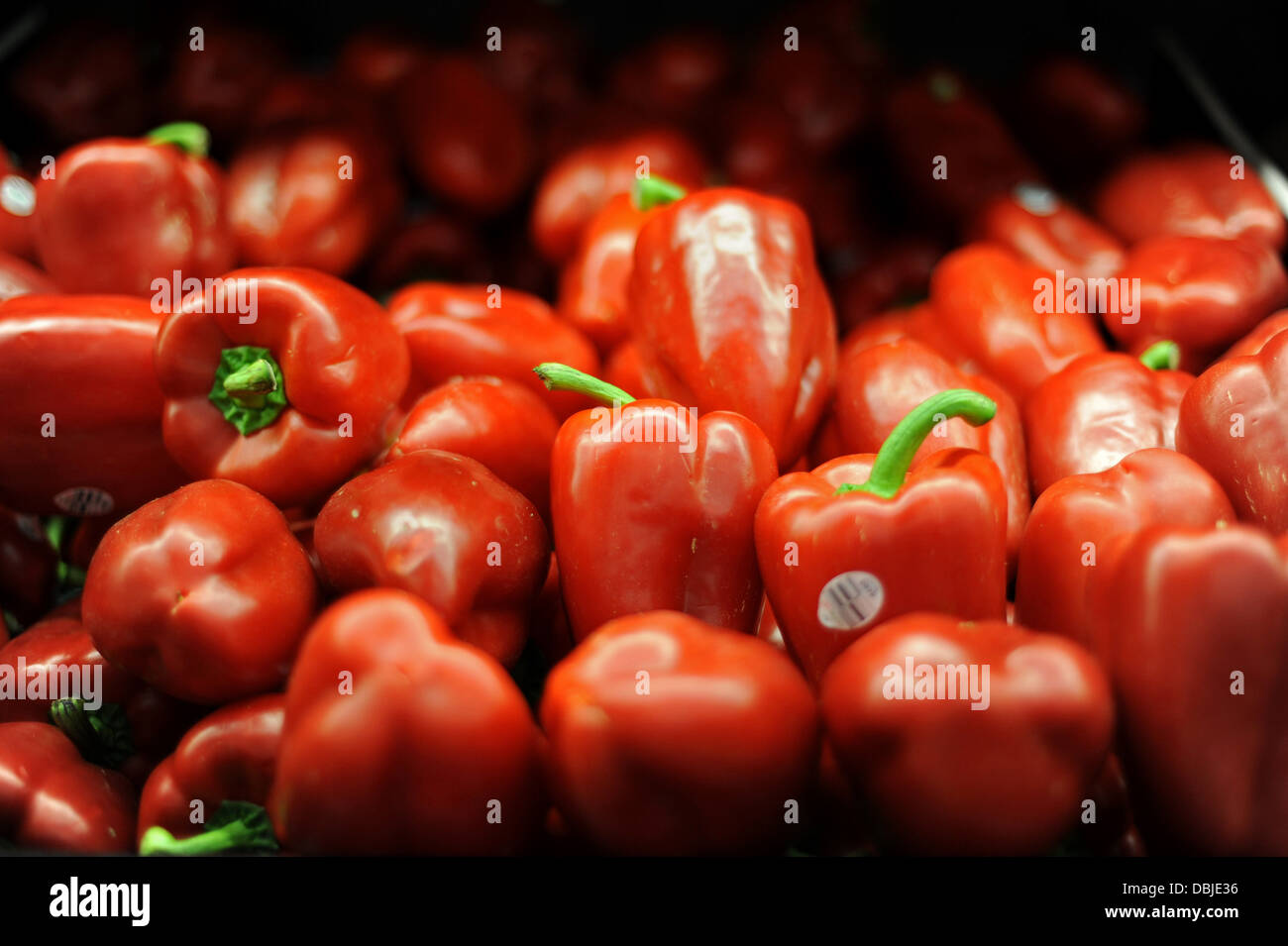 Walmart and food hi-res stock photography and images - Alamy