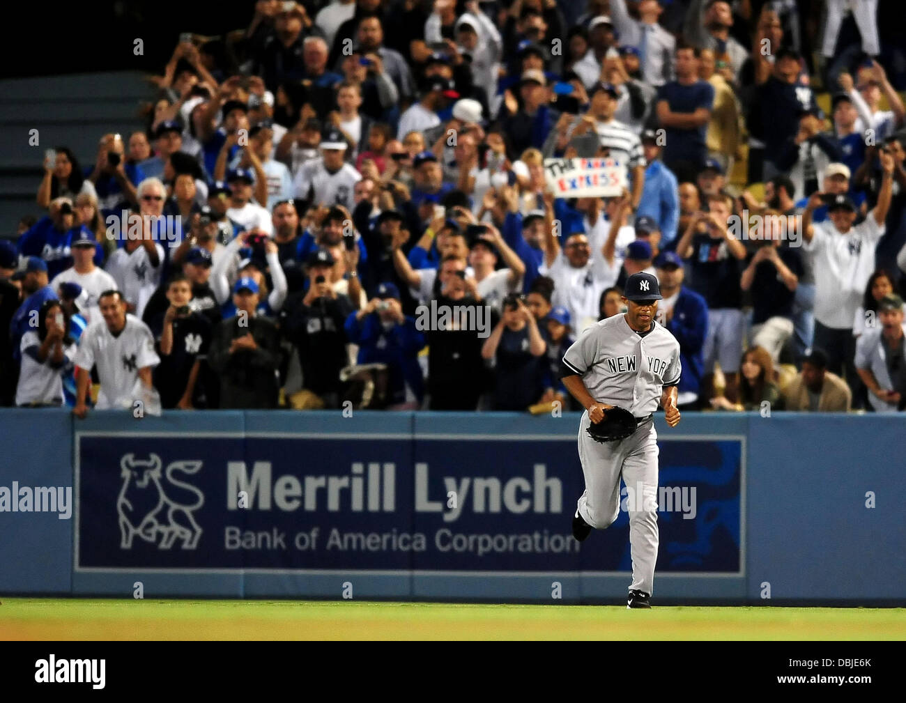 Dodgers bullpen hi-res stock photography and images - Alamy