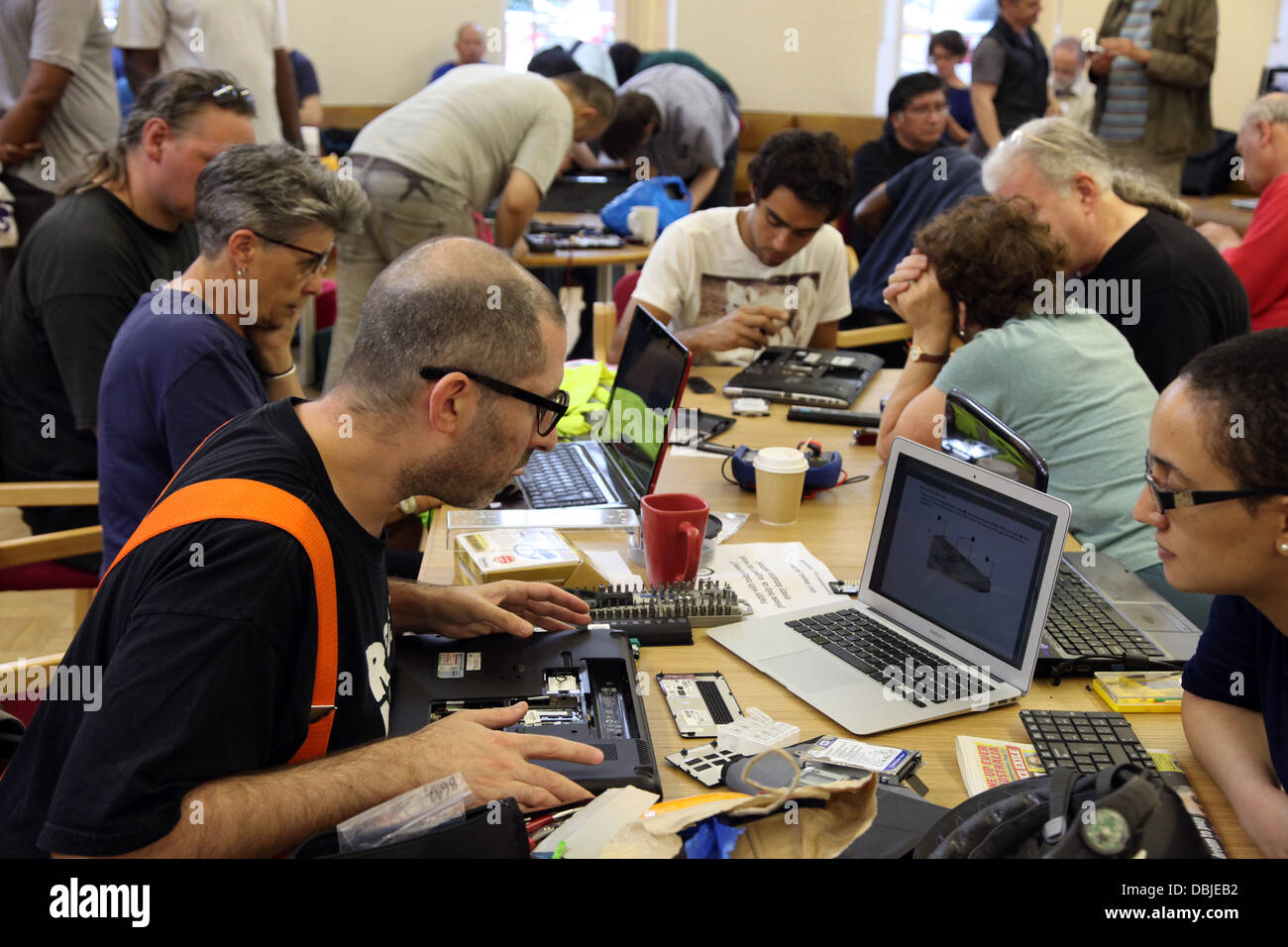Social enterprise repair hi-res stock photography and images - Alamy