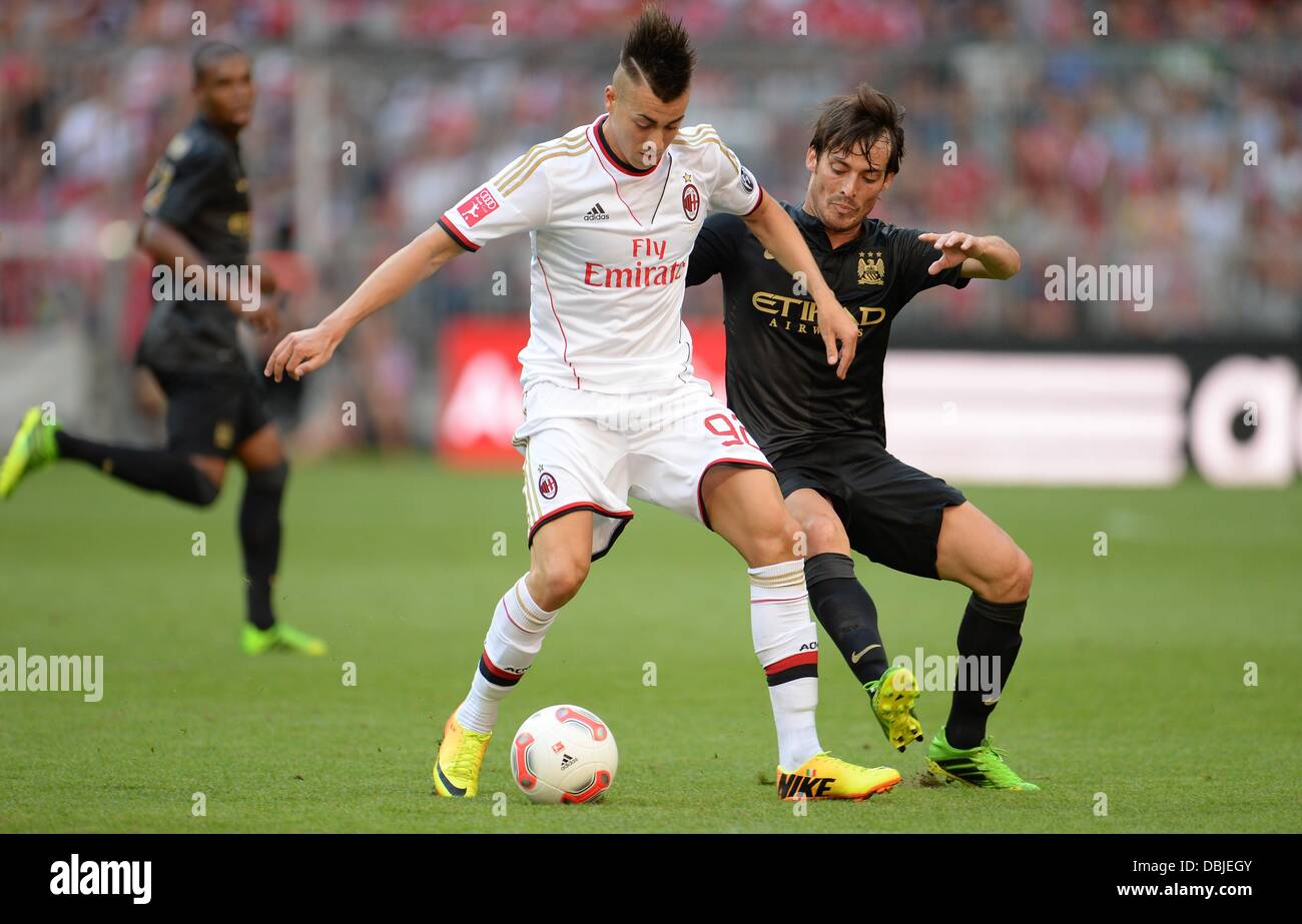 Munich, Germany. 31st July, 2013. Manchester's David Silva and Stephan ...