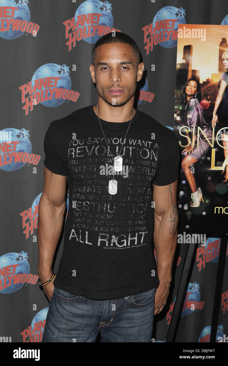 Travis Winfrey Private party viewing for competition winners of VH1's ...