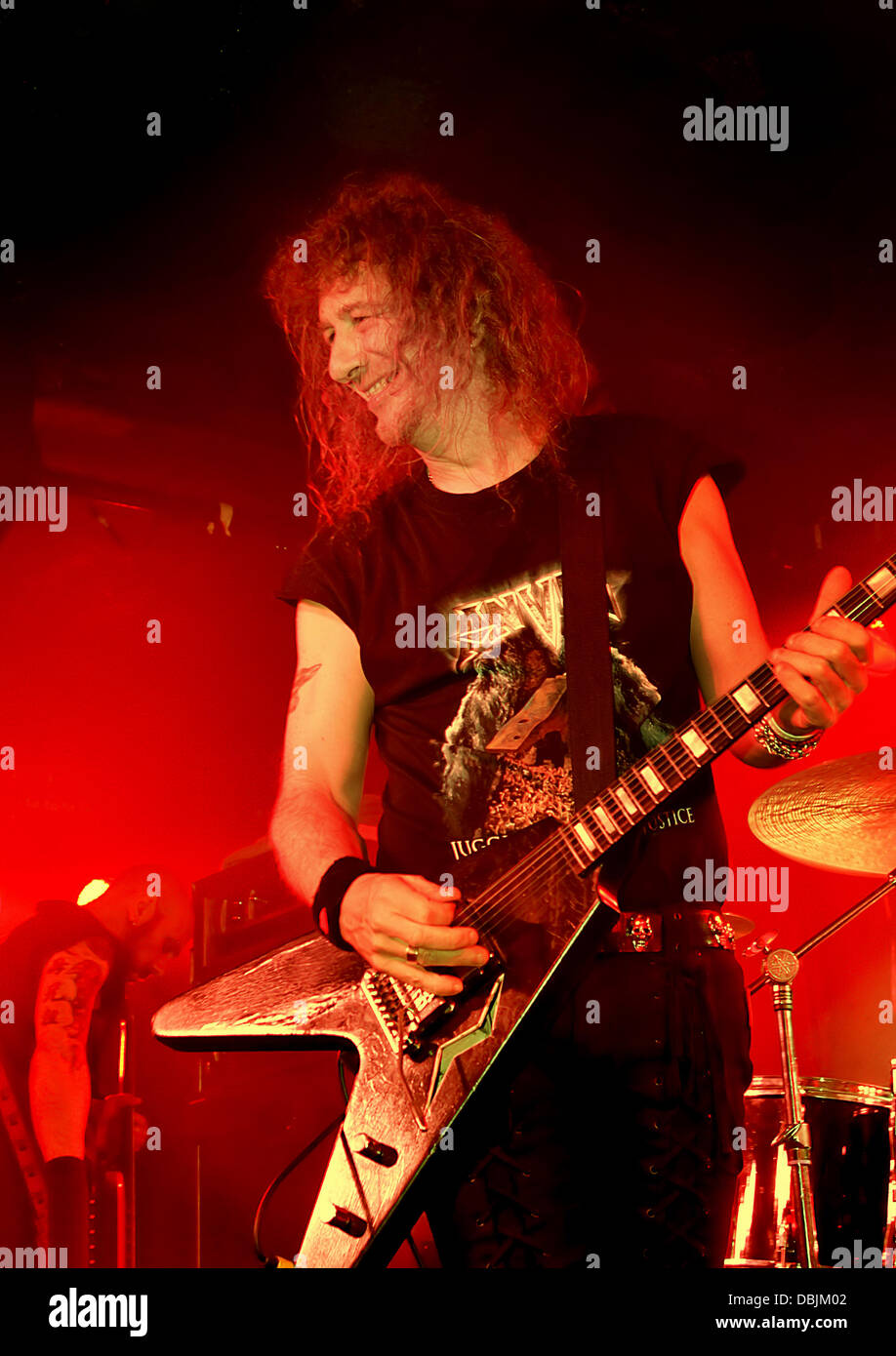 Steve 'Lips' Kudlow Anvil performing at Manchester Academy Manchester ...
