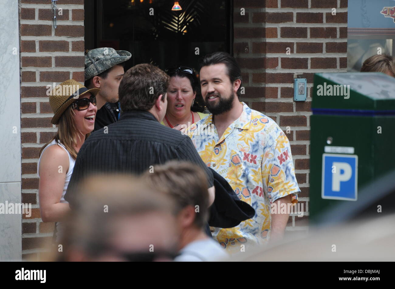 Rob mcelhenney always sunny in hi-res stock photography and images - Alamy