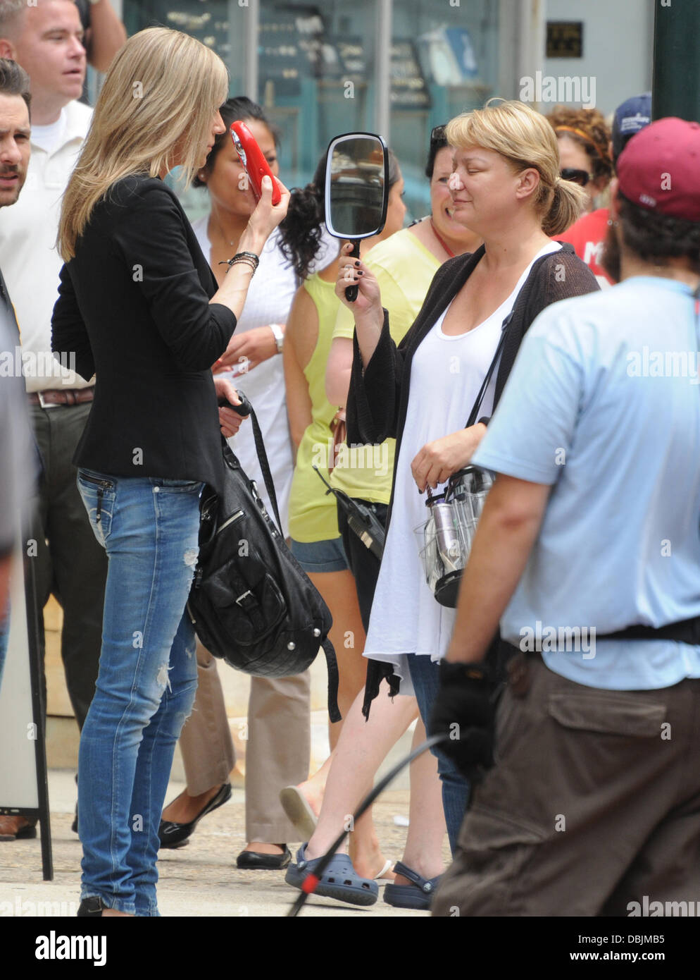 Kaitlin Olson 'It's Always Sunny in Philadelphia' film set on Jewelers ...