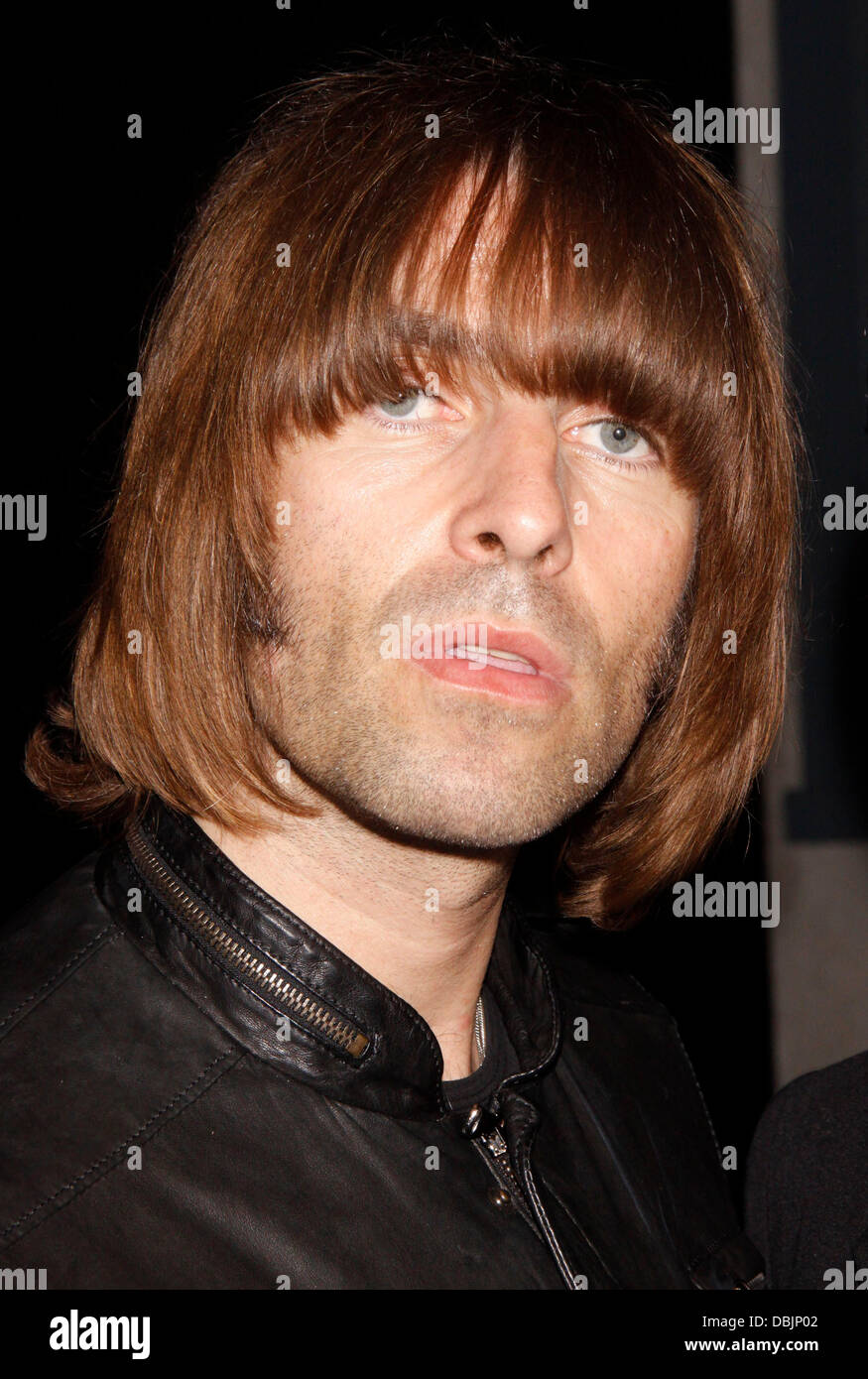 Liam Gallagher and his band Beady Eye visit the cast of the musical ...