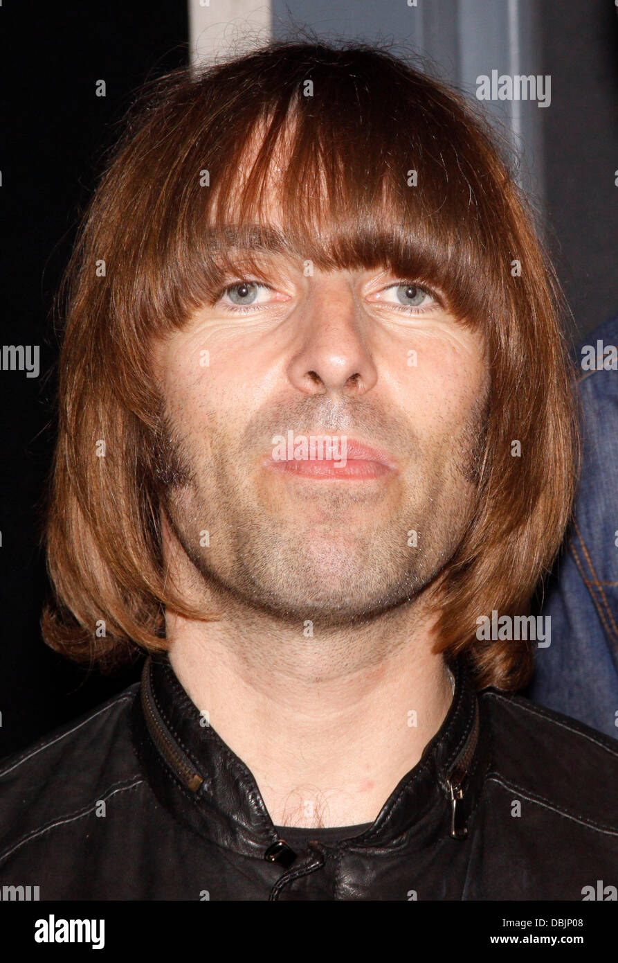Liam Gallagher and his band Beady Eye visit the cast of the musical ...