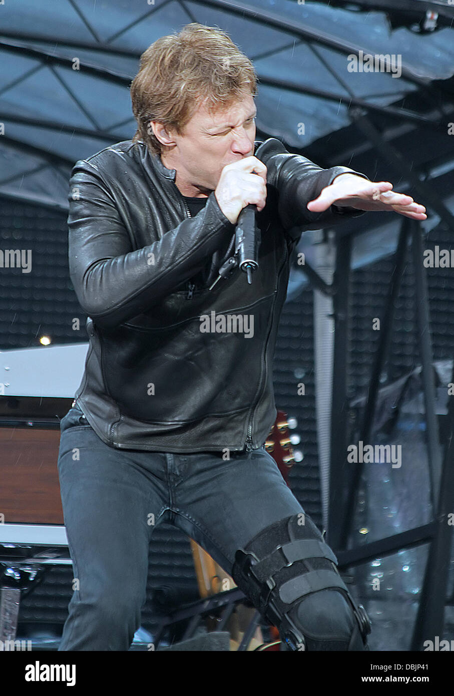 Jon Bon Jovi Bon Jovi performing at Manchester Cricket Ground Old ...