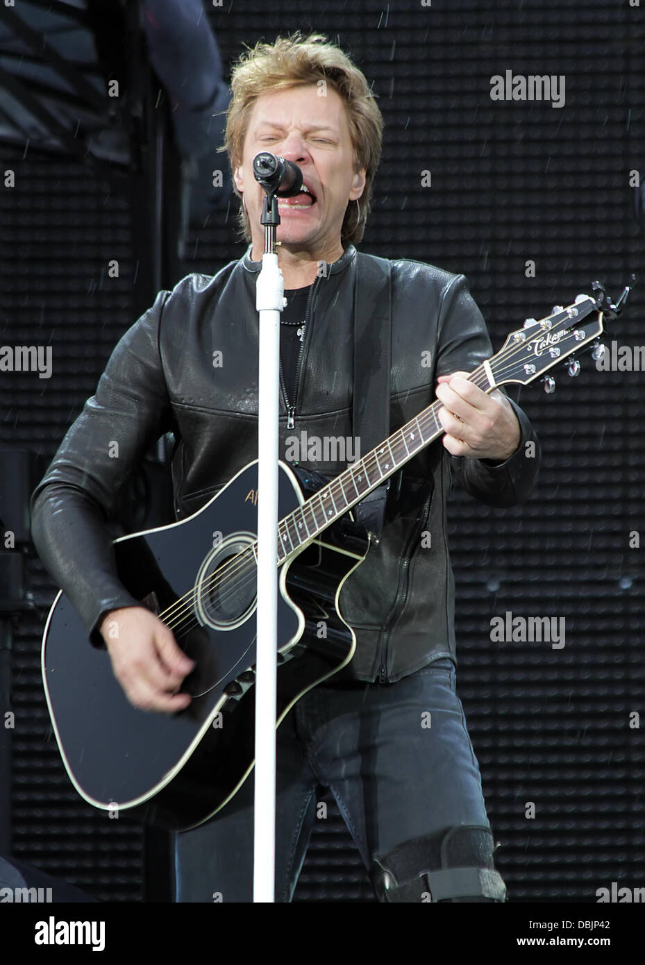Jon Bon Jovi Bon Jovi performing at Manchester Cricket Ground Old ...