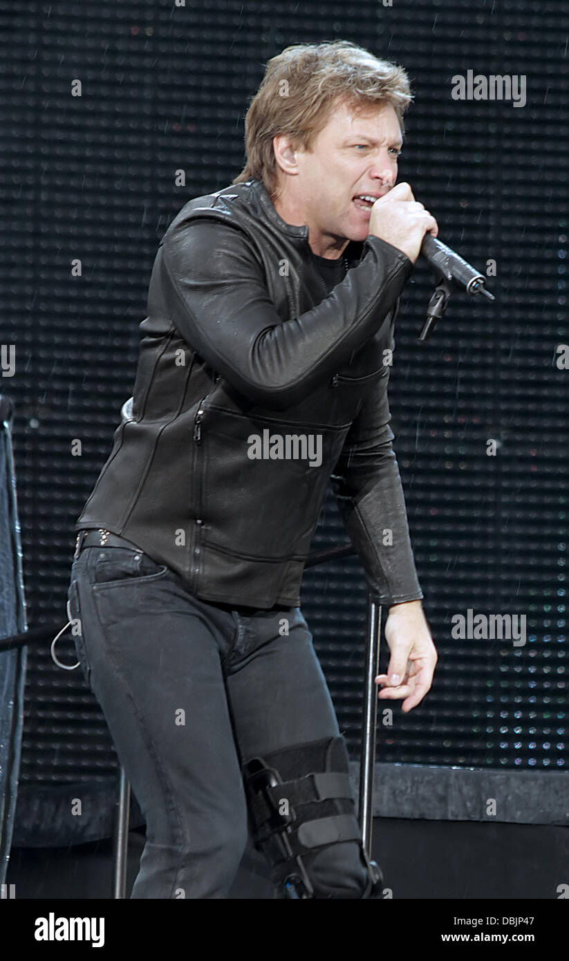 Jon Bon Jovi Bon Jovi performing at Manchester Cricket Ground Old ...