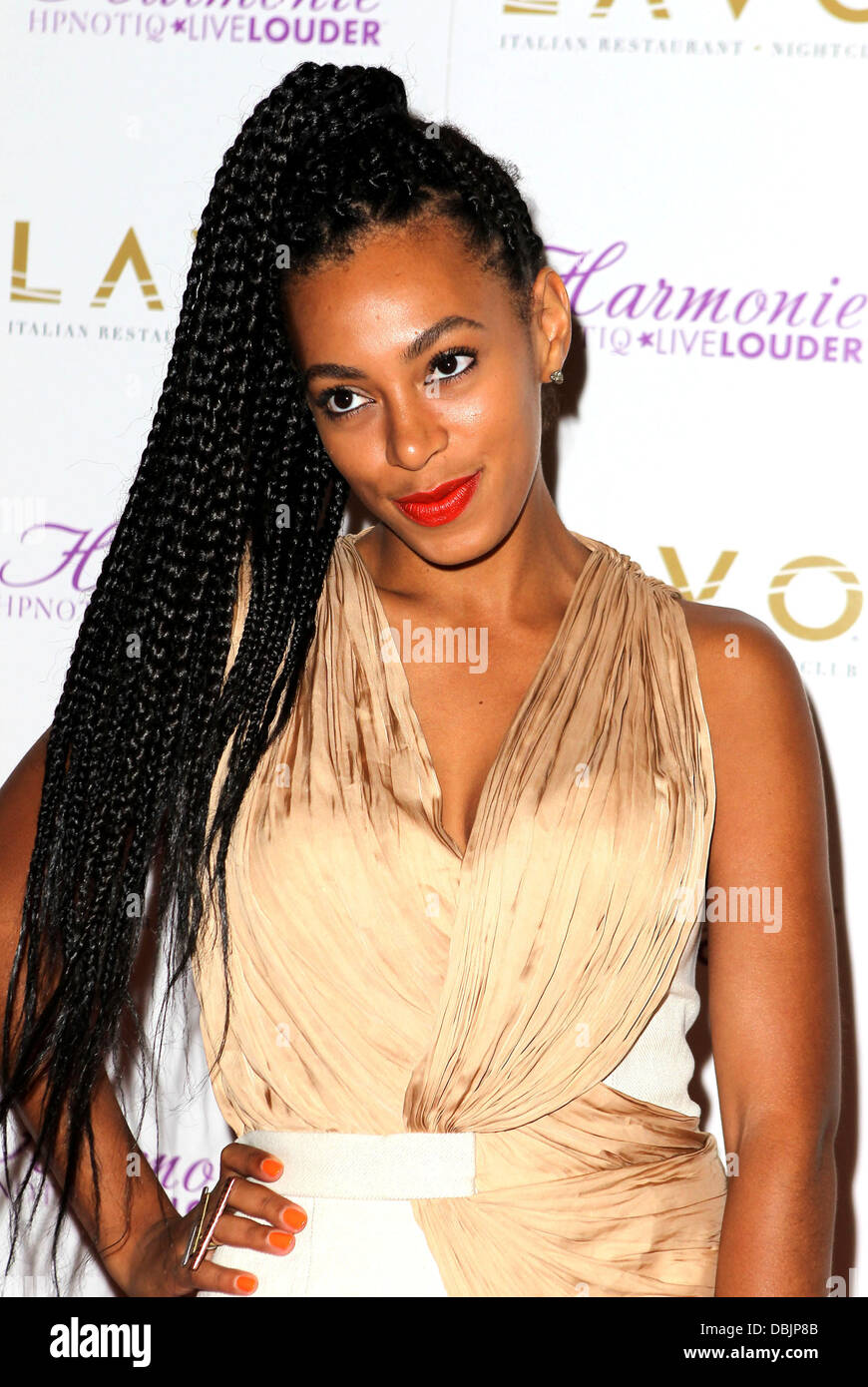 Solange Knowles celebrates her birthday at LAVO nightclub inside The ...