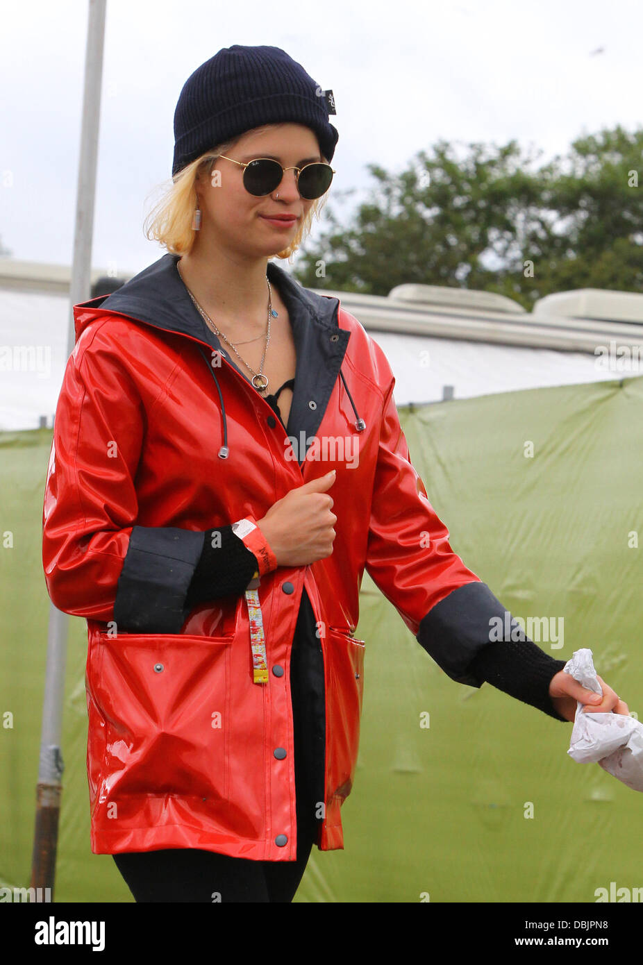 Pixie Geldof Celebrities at The 2011 Glastonbury Music Festival held at ...
