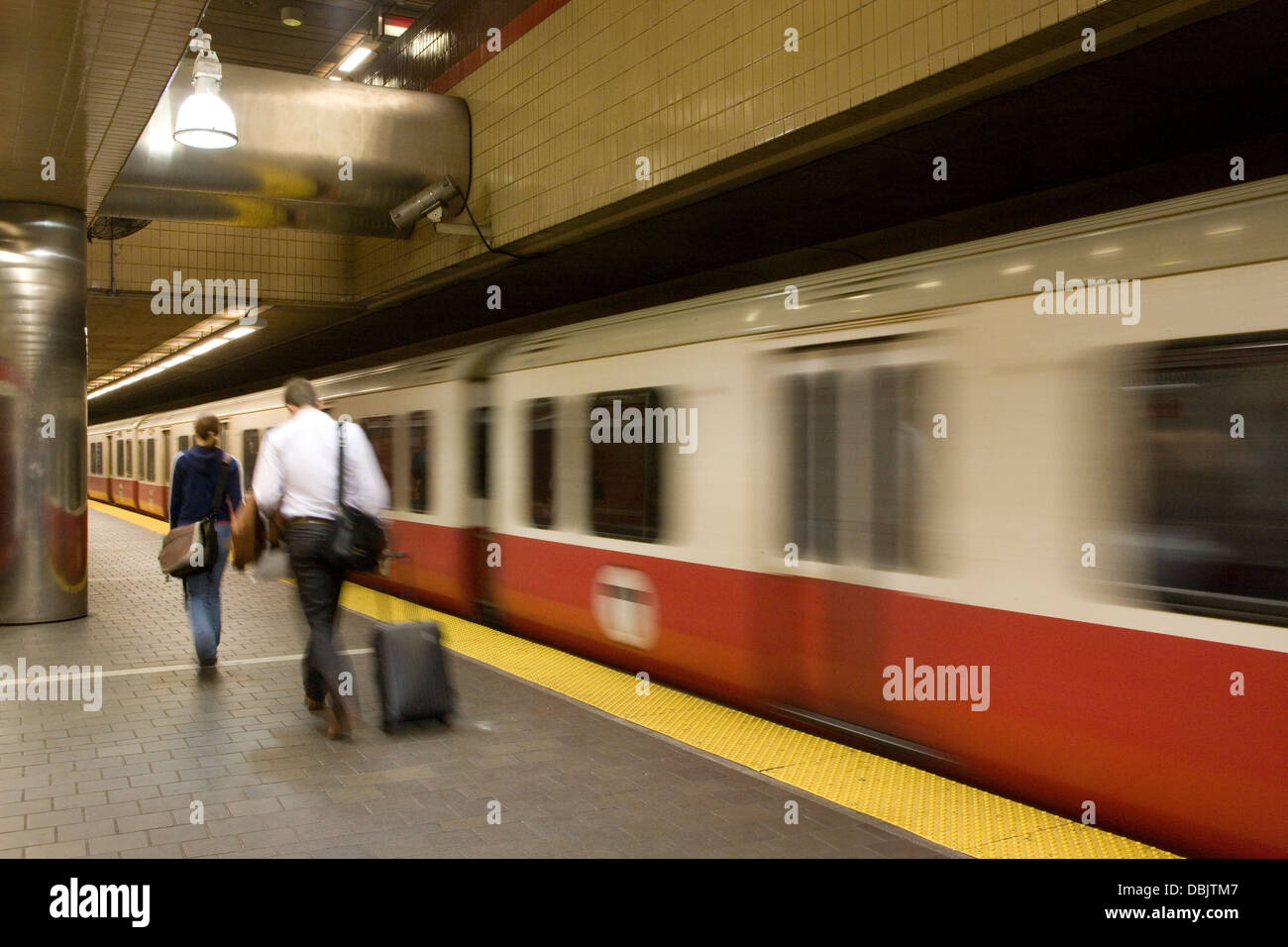 Boston metro hi-res stock photography and images - Alamy
