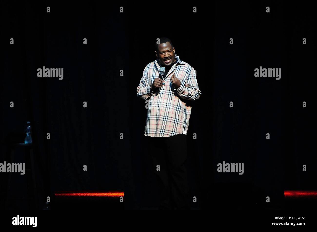 Martin lawrence performs his hi-res stock photography and images - Alamy
