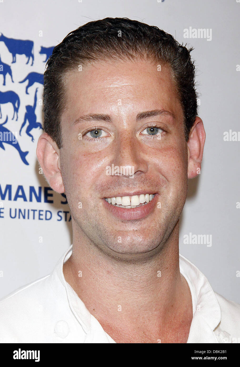 Seth Levine The Humane Society of the United States host 'Chefs For ...