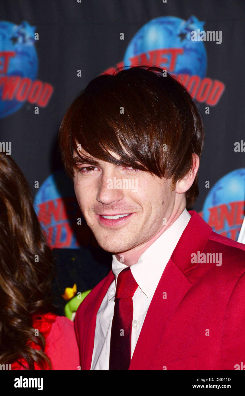 Drake Bell appears at Planet Hollywood to promote the new Nickelodeon ...