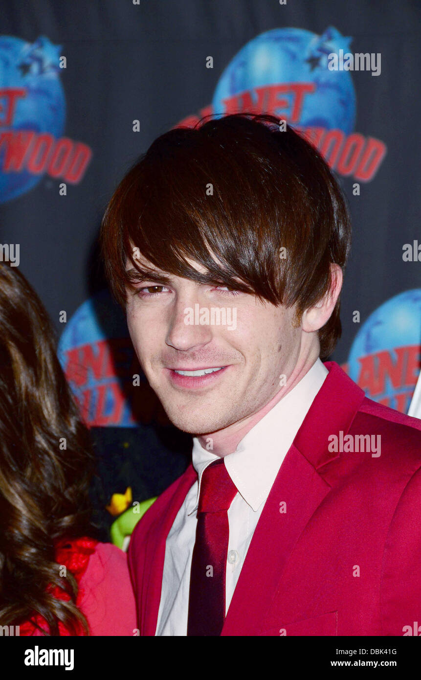 Drake Bell appears at Planet Hollywood to promote the new Nickelodeon ...