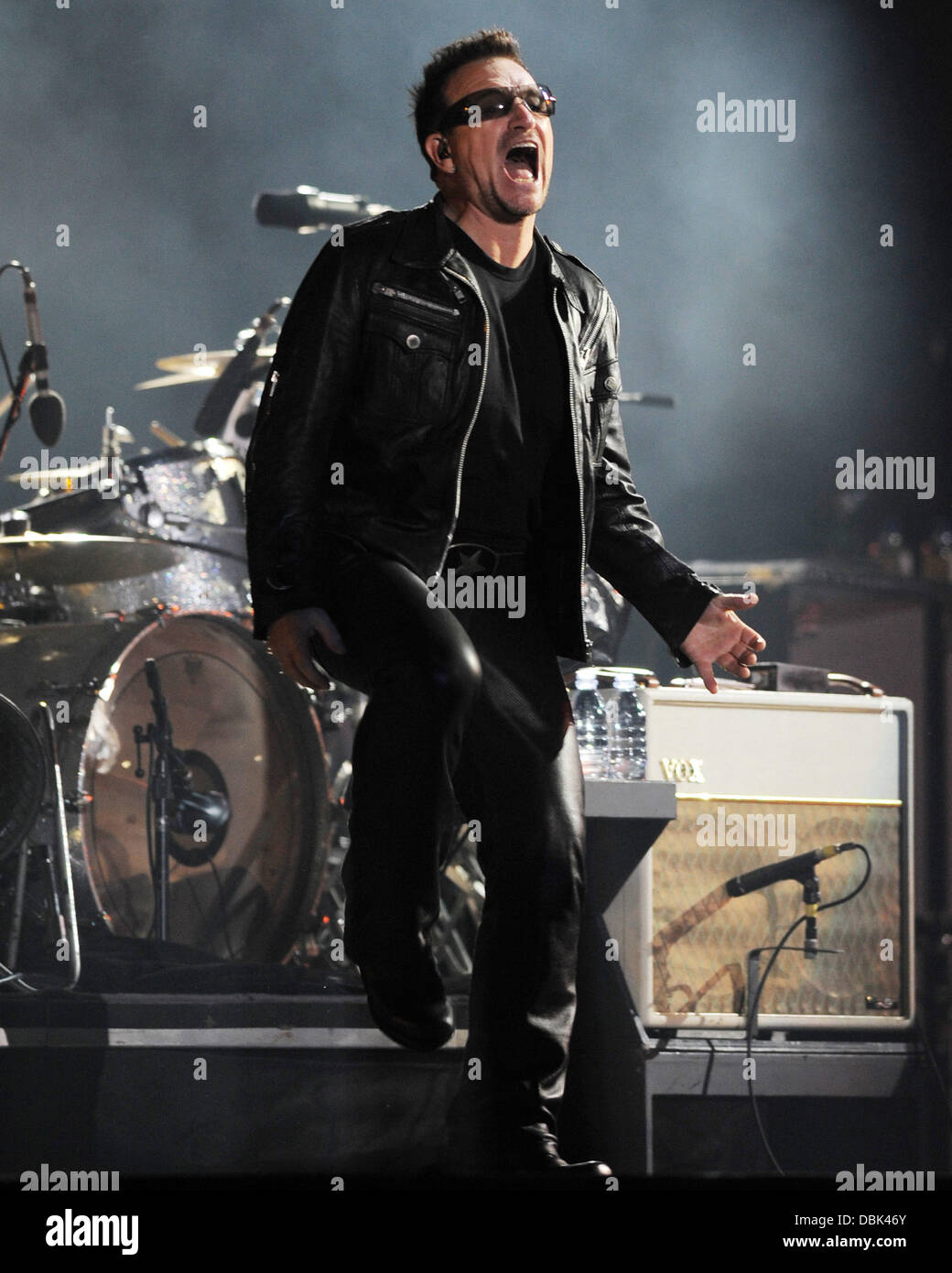 U2 360° tour u2 hi-res stock photography and images - Alamy