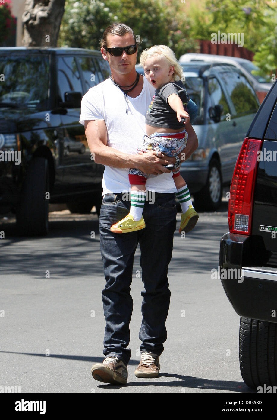 Gavin and Zuma Rossdale Gwen Stefani and Gavin Rossdale bring take ...