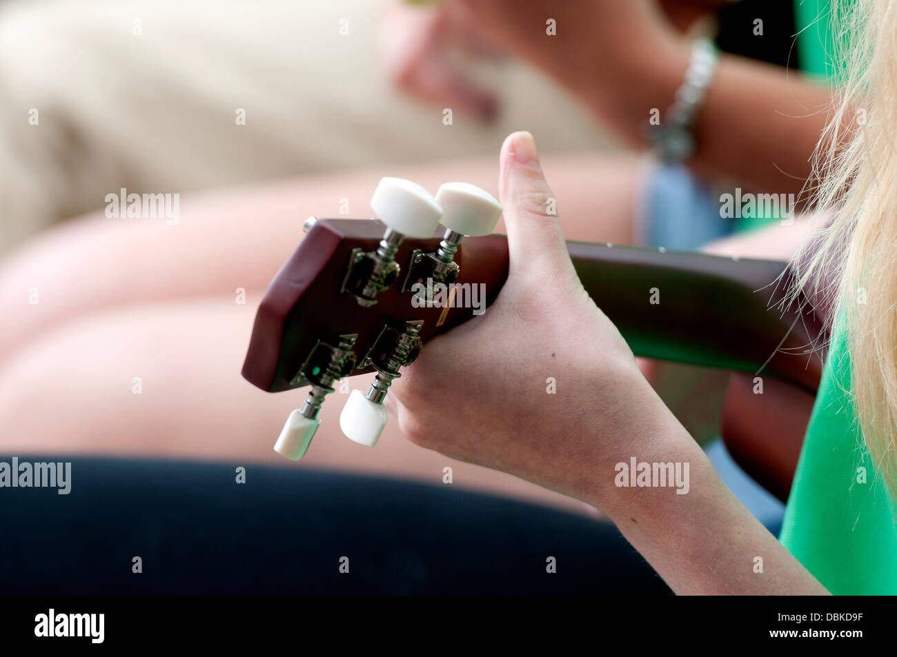 Hand player hi-res stock photography and images - Alamy