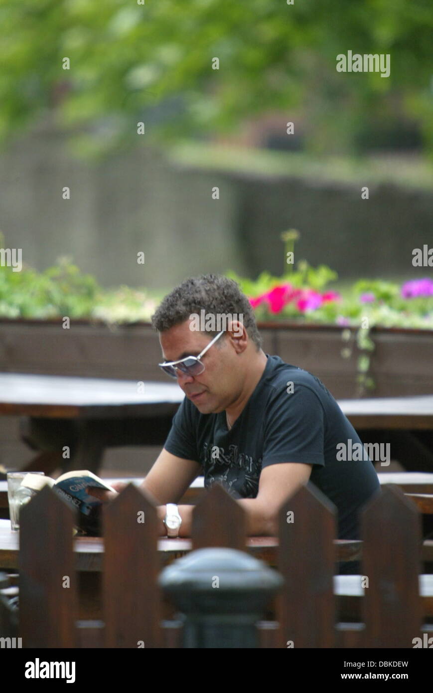 Craig Charles spotted reading a book in a beer garden of a pub in ...