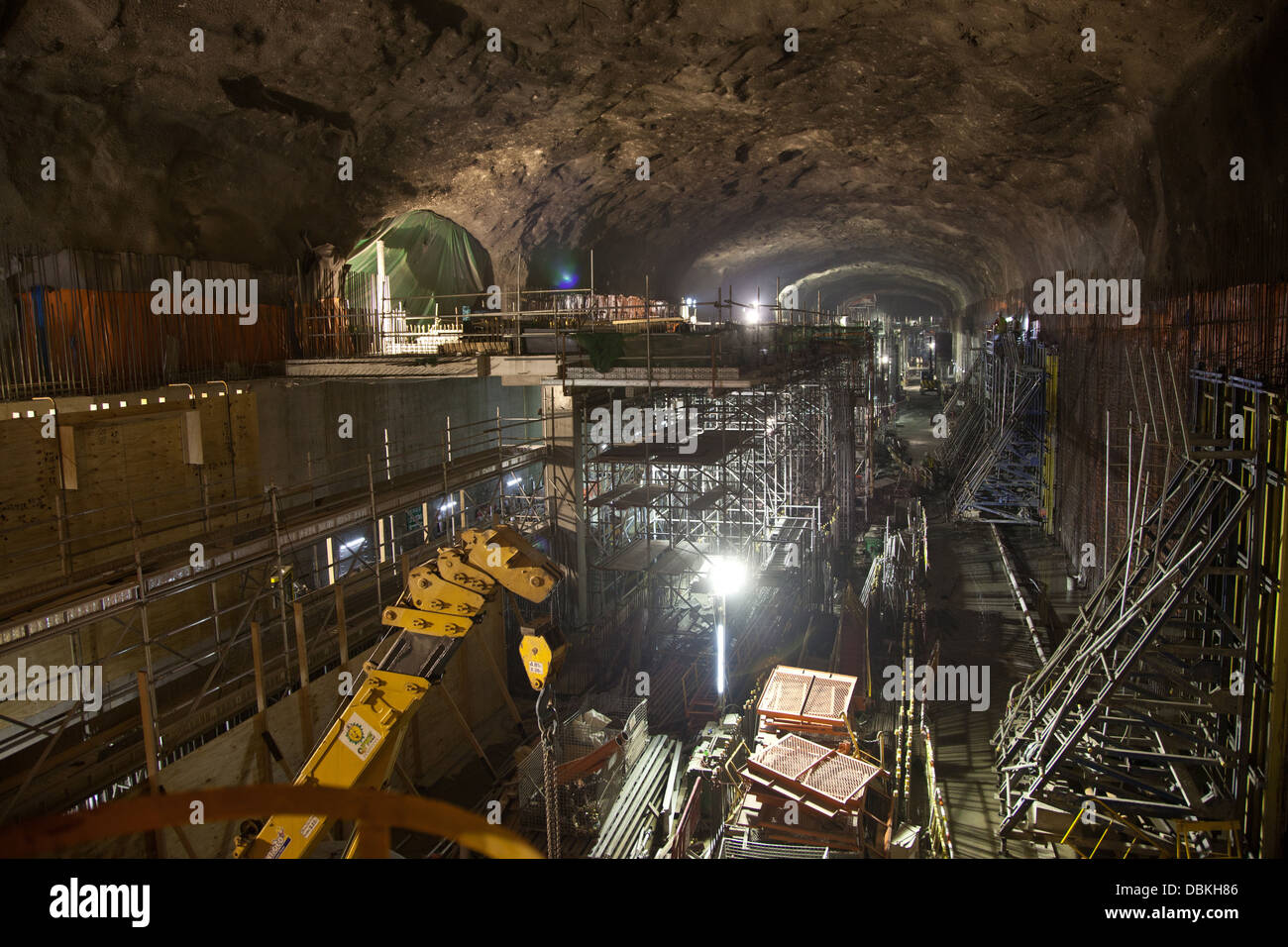 Hong kong university station mtr underground train Stock Photo - Alamy