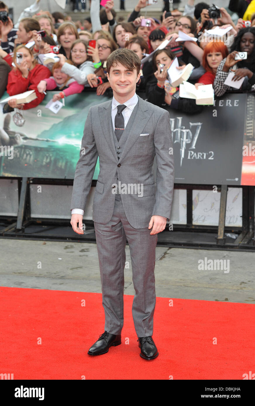 Daniel Radcliffe Harry Potter And The Deathly Hallows: Part 2 - world ...