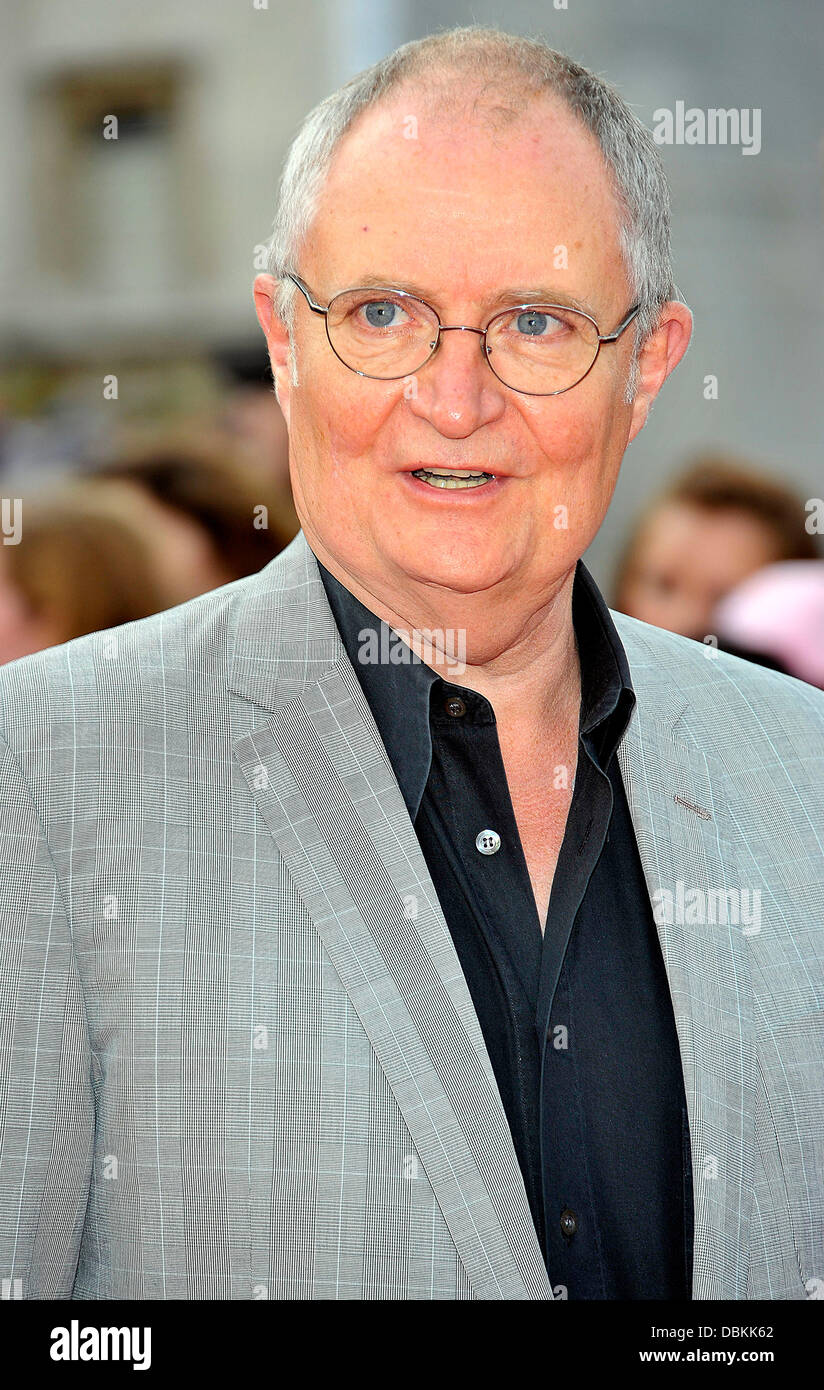 Jim Broadbent Harry Potter