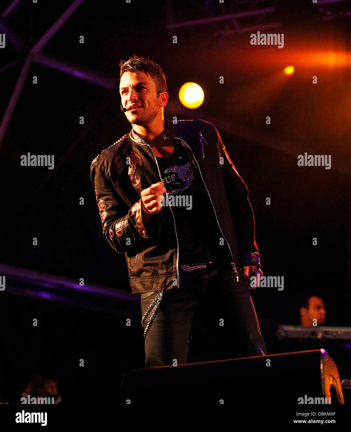 Peter Andre performing at Kempton Park Racecourse as part of his XLR8 ...