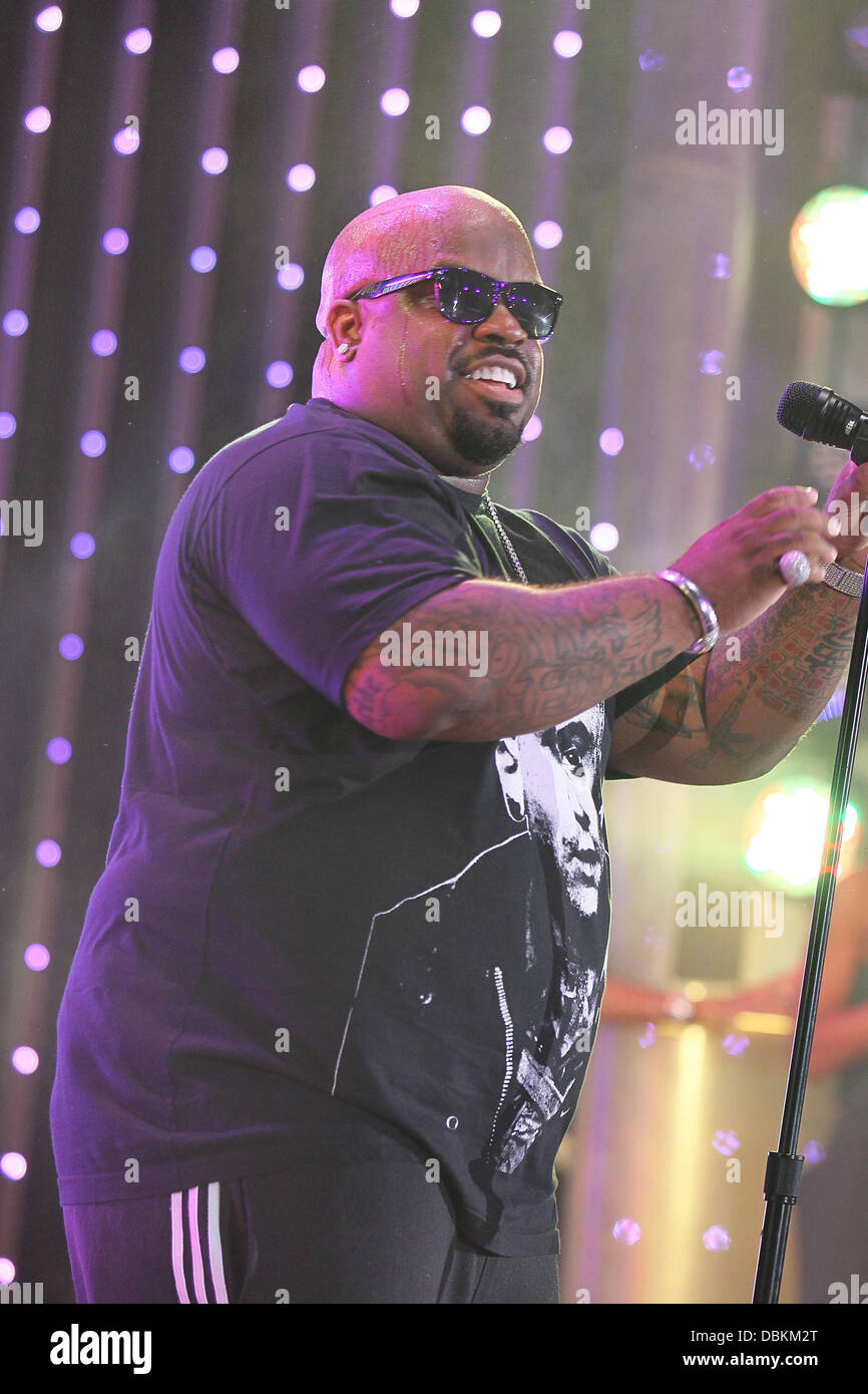 Cee Lo Green launches Universal Citywalk's New High Tech Next ...