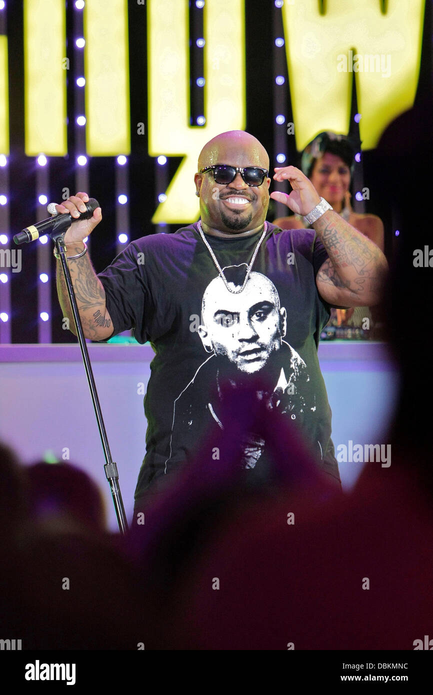 Cee Lo Green launches Universal Citywalk's New High Tech Next ...