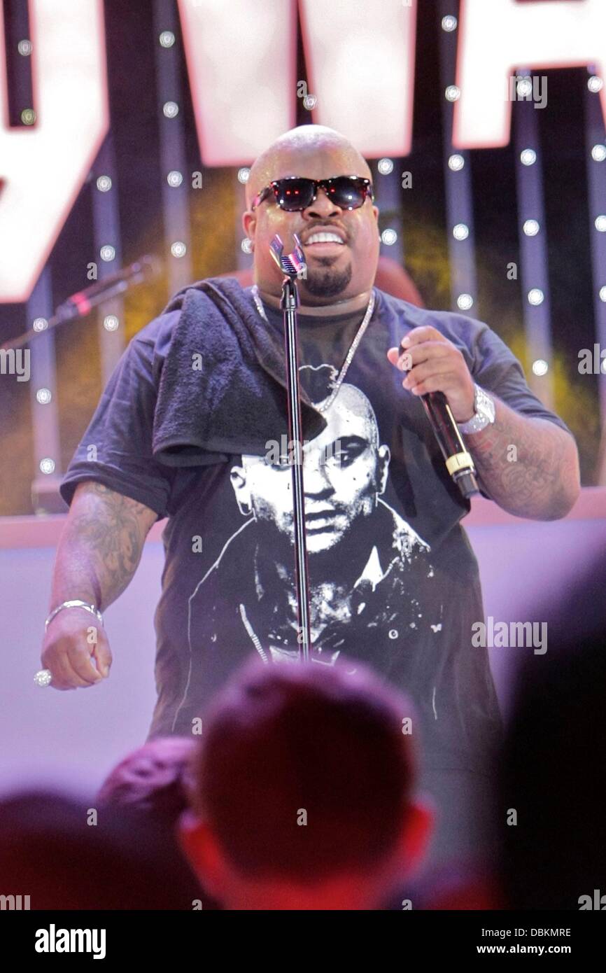 Cee Lo Green launches Universal Citywalk's New High Tech Next ...