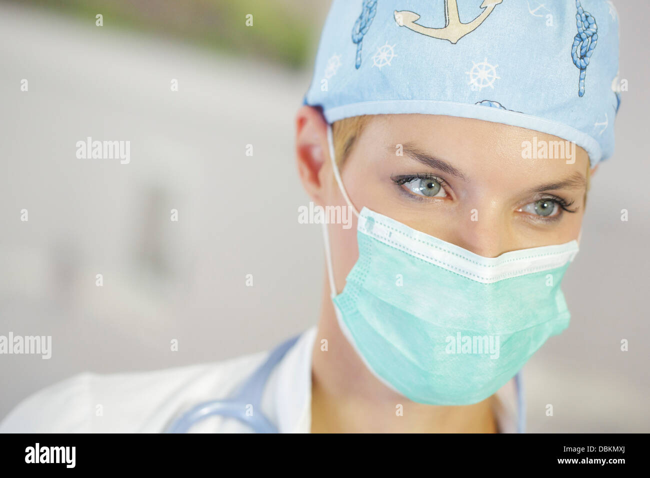 Doctor Wearing A Surgical Mask Stock Photo - Alamy