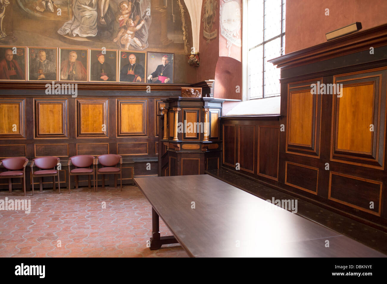 Details and architecture example in catholic church Stock Photo - Alamy