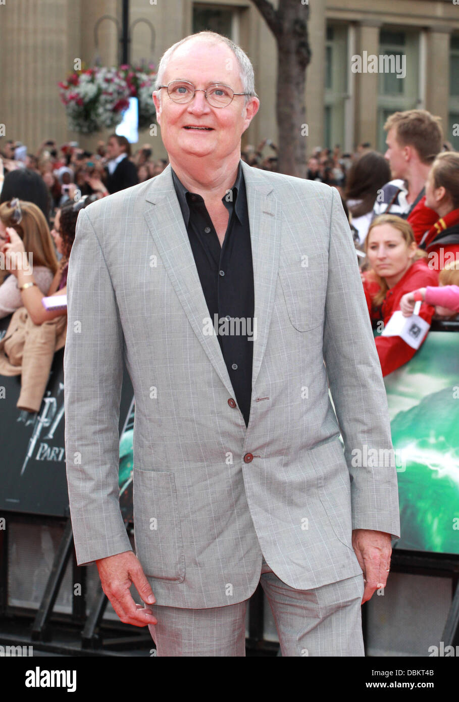 Jim Broadbent Harry Potter