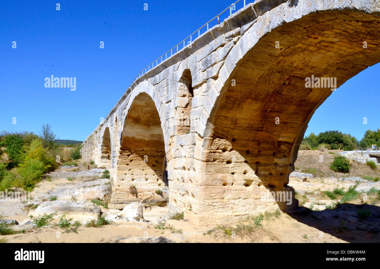 Pont Julien (Julian Bridge) a Roman stone arch bridge over the Calavon ...