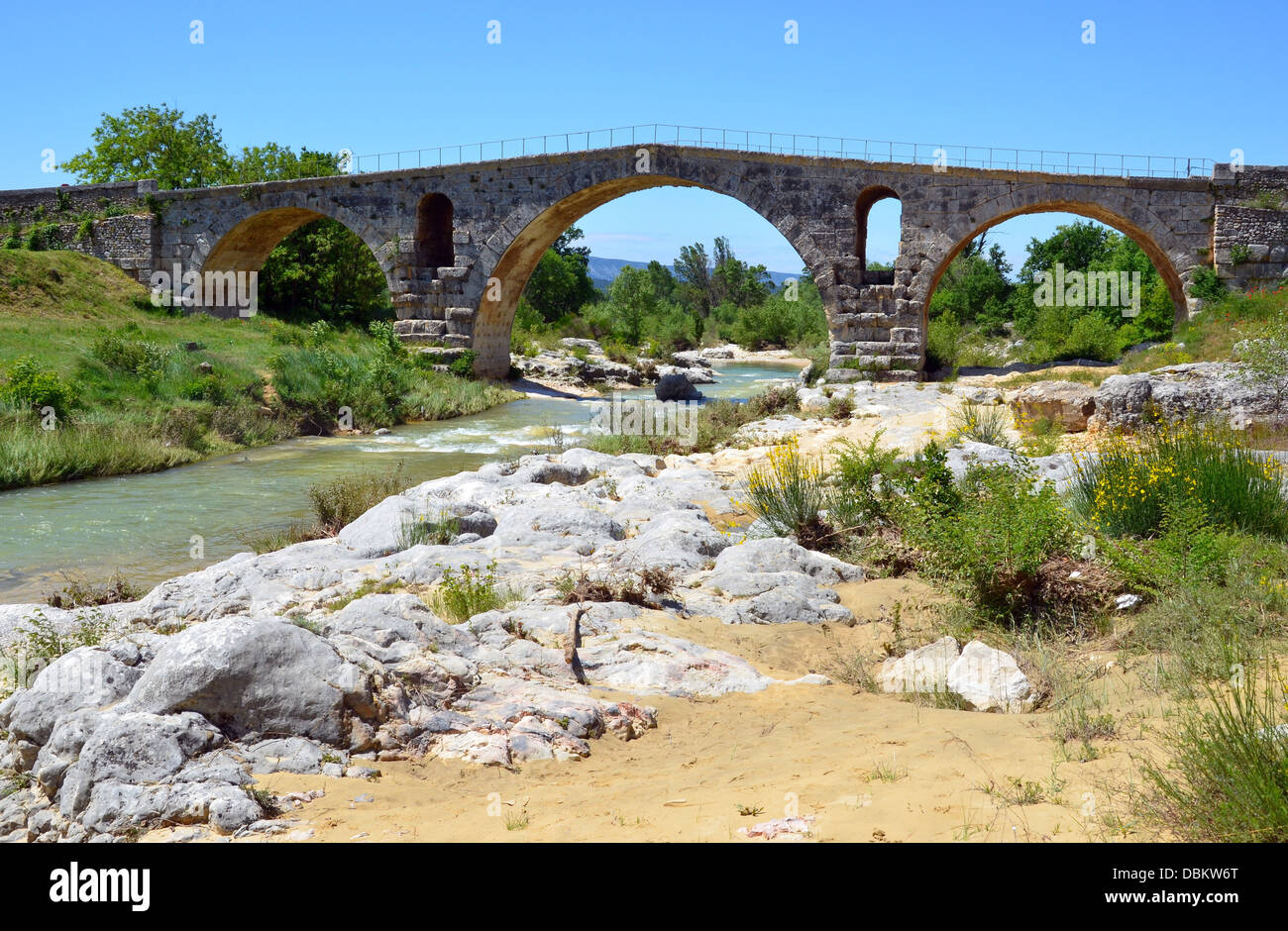 Roman bridges hi-res stock photography and images - Alamy