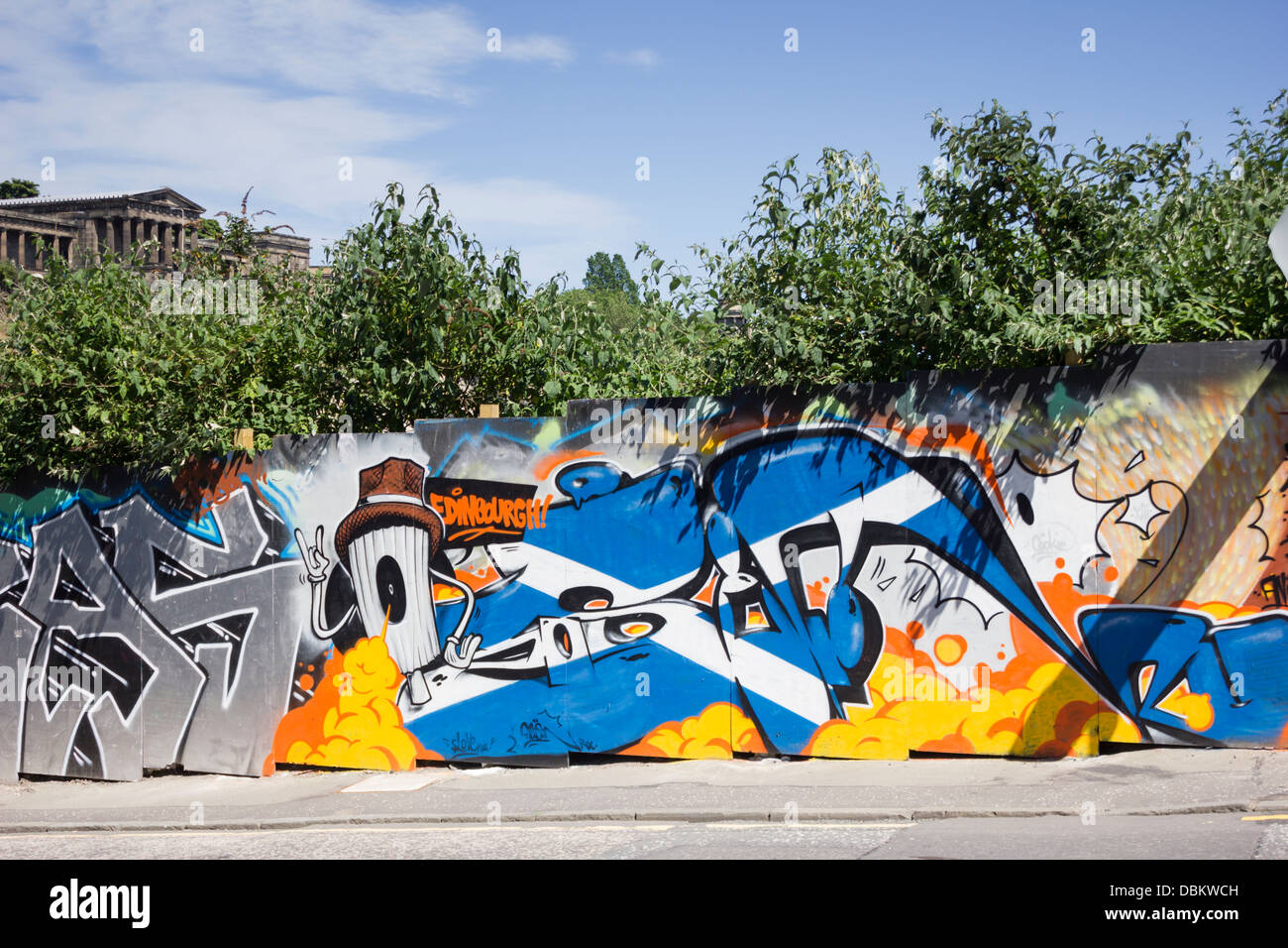 Edinburgh graffiti hi-res stock photography and images - Alamy
