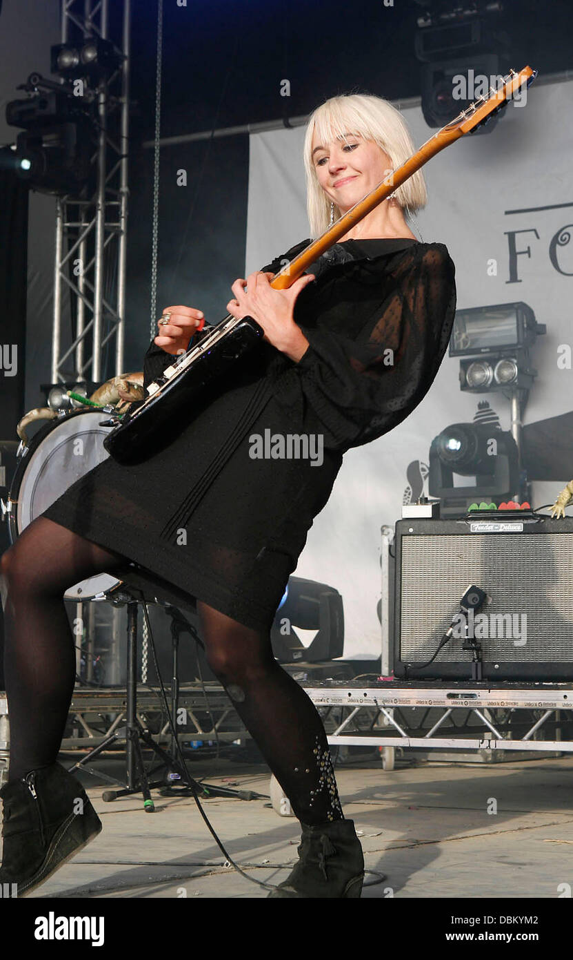 Ritzy bryan hi-res stock photography and images - Alamy