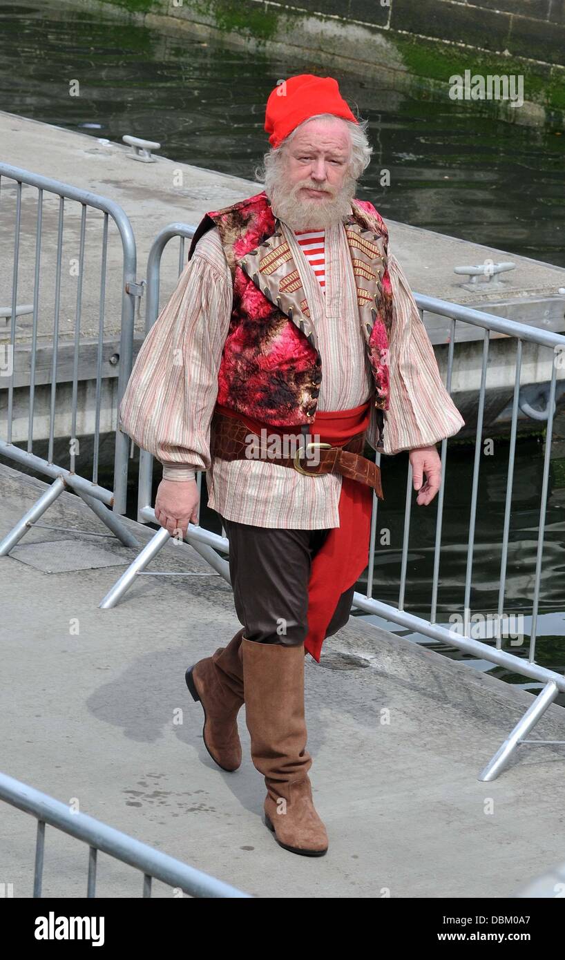 Les Dennis as Pirate Smee The cast of 'Peter Pan the Musical' Photocall ...