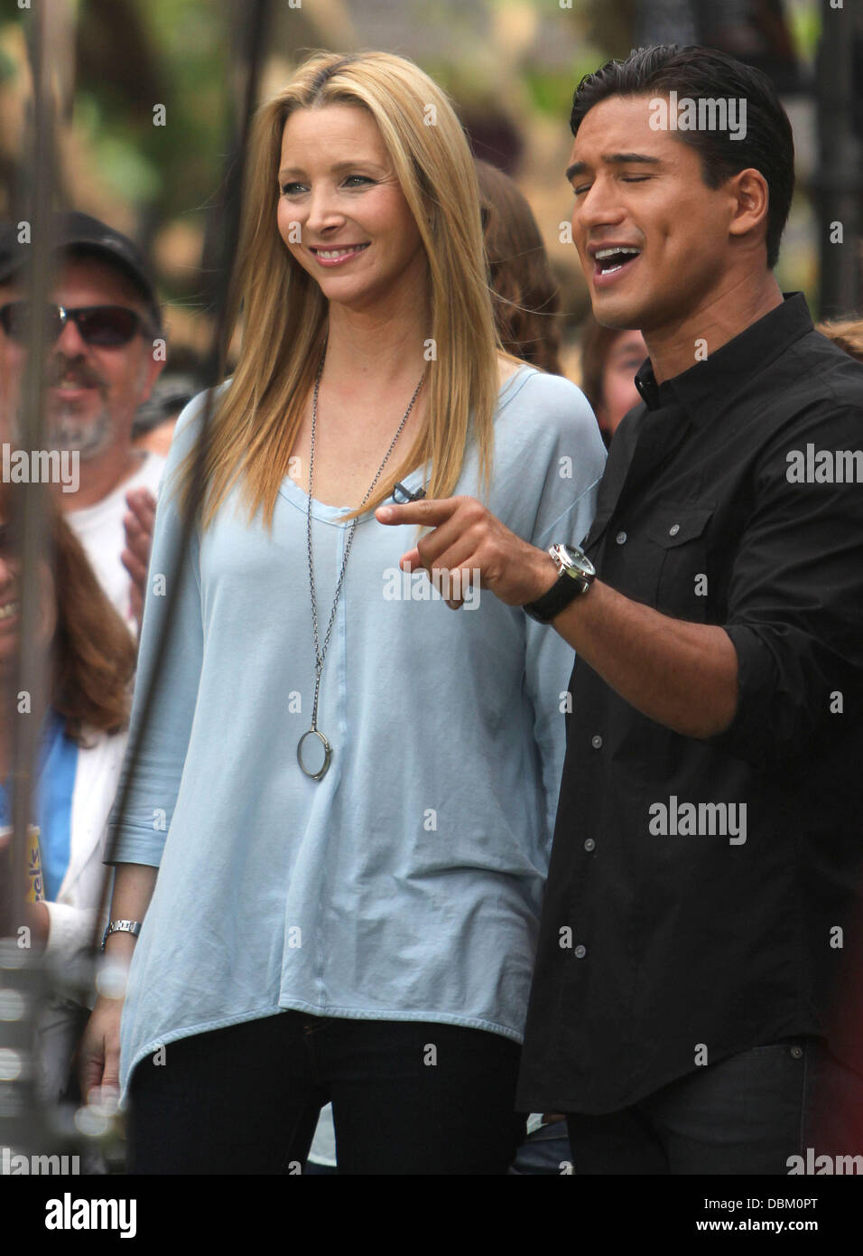 Lisa Kudrow at The Grove for an interview on the entertainment ...