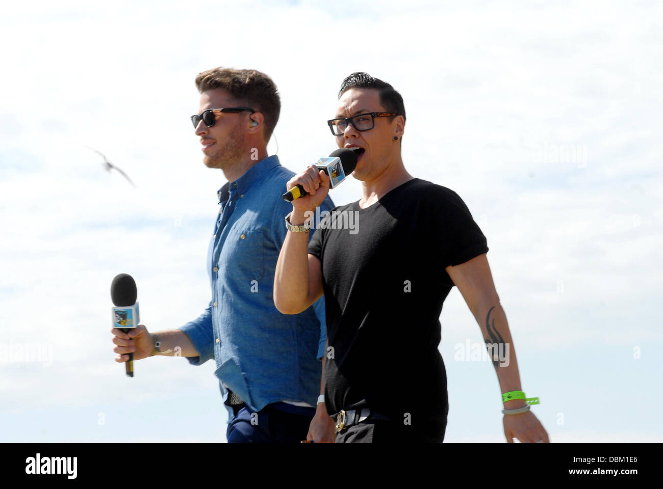 Rick Edwards and Gok Wan T4 On The Beach Weston-Super-Mare, England ...