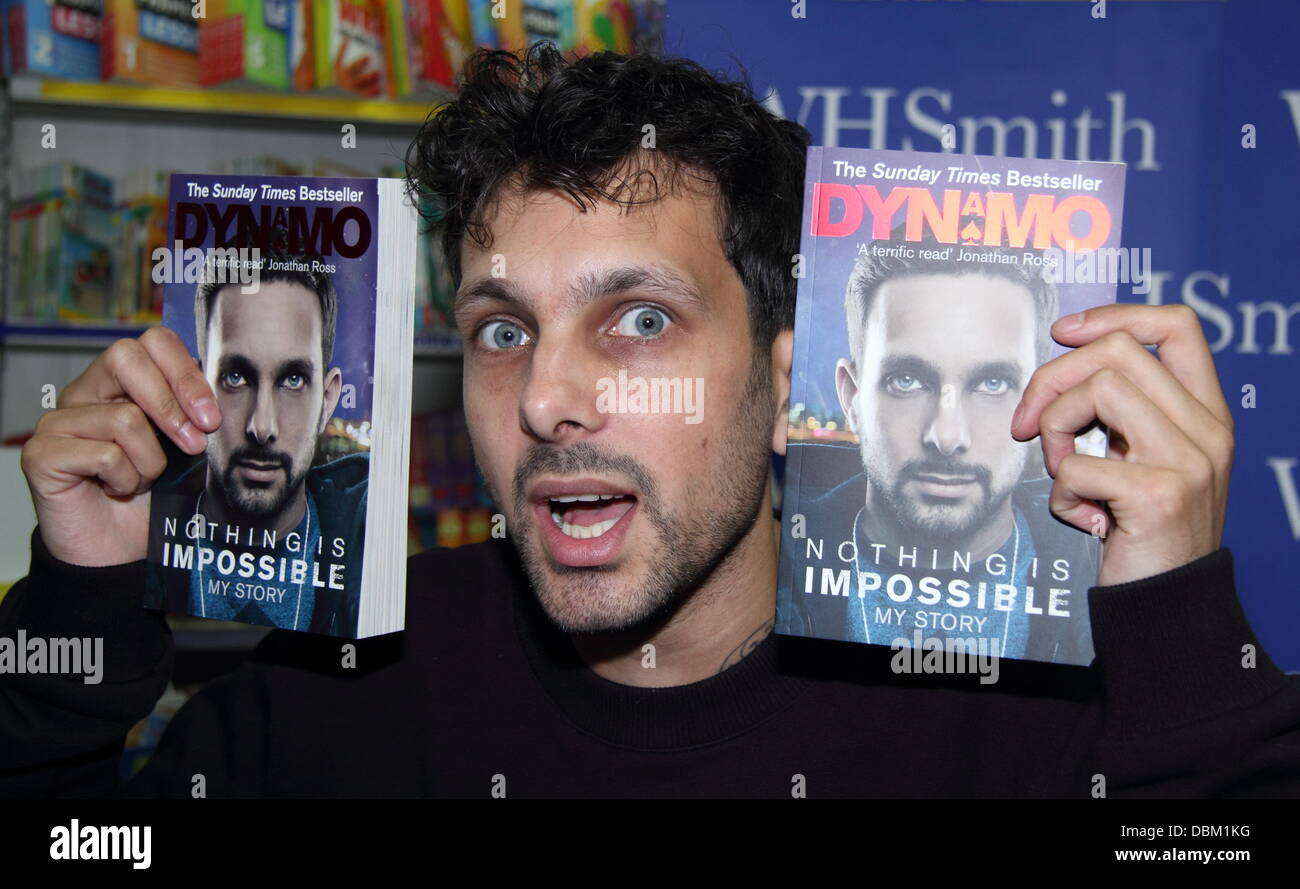 Steven frayne trick hi-res stock photography and images - Alamy