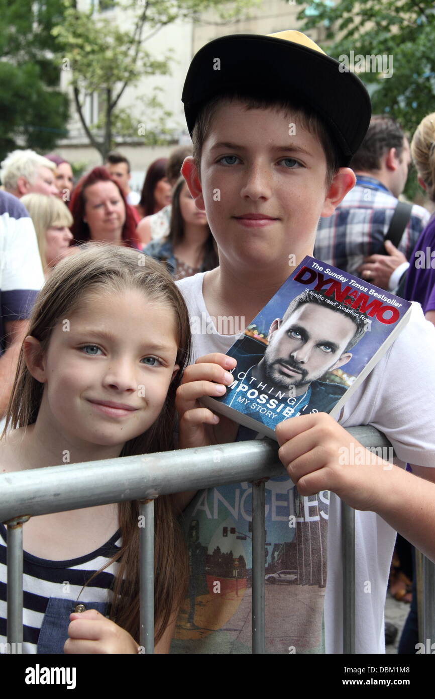 Steven frayne aka dynamo hi-res stock photography and images - Alamy